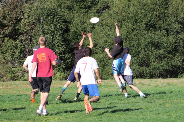 Slideshow: Spring Ultimate Frisbee Tournament, 2018 | Thomas Aquinas ...